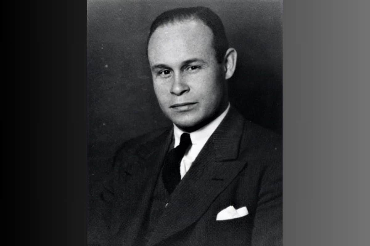 15 Quiet Geniuses Who Left Their Mark on History