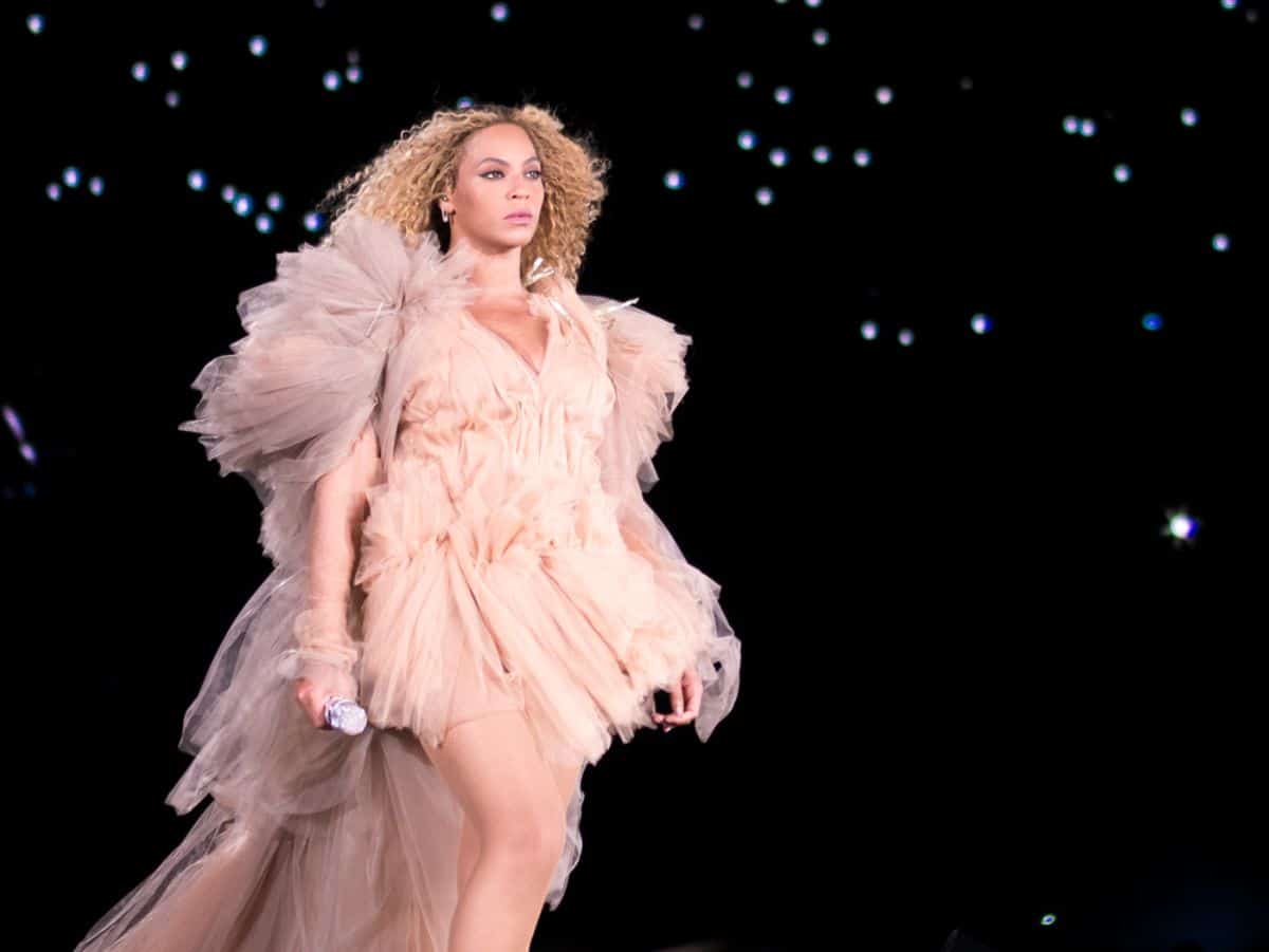 17 Millennial Celebrities Who Defined an Era