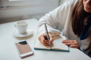 20 Habits You Should Stop for a Healthier Life