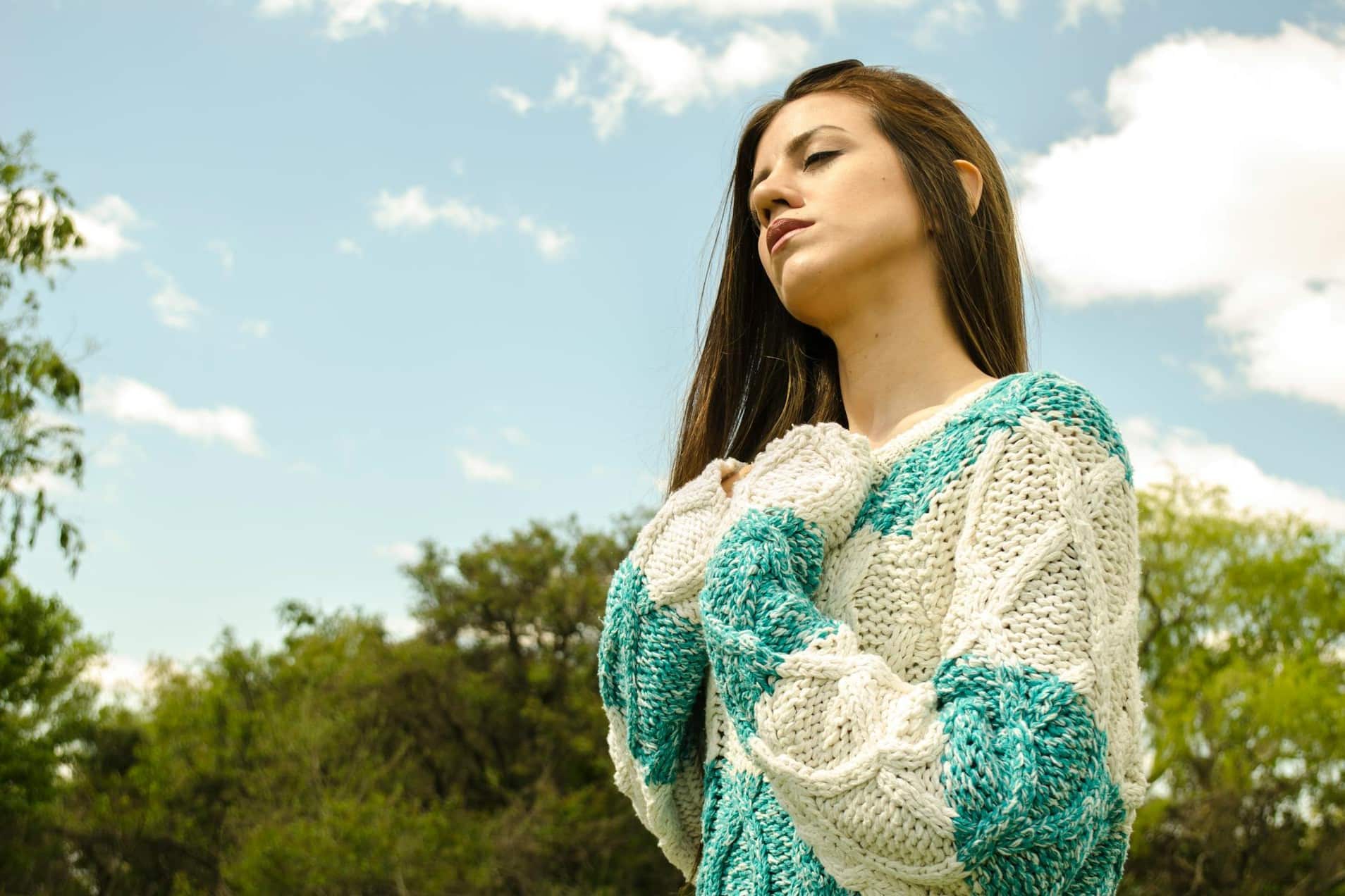 17 Boomer Fashion Trends That Came Back in Style
