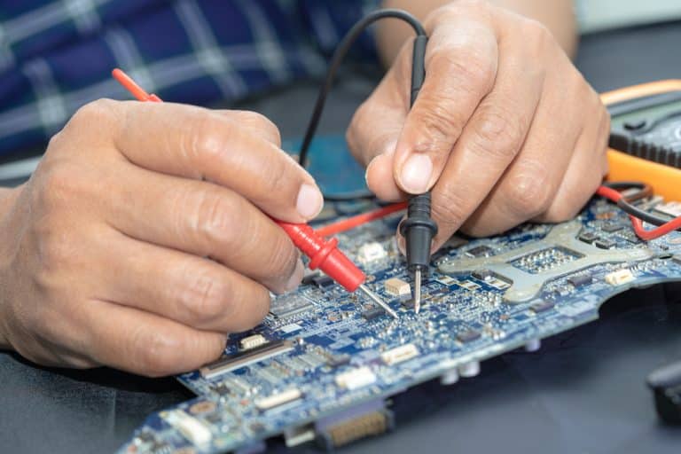 19 Tech-Based Hobbies for the Modern Innovator